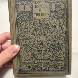 Antique Book Idylls of the King Lord Tennyson Macmillan's Pocket ...