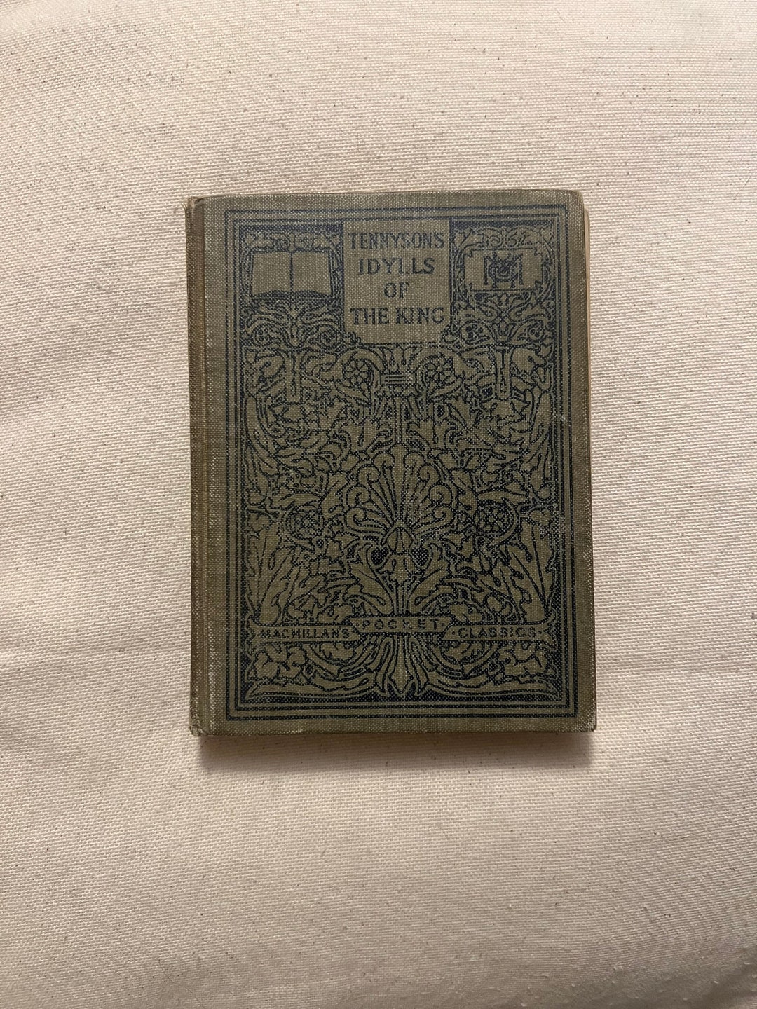 Antique Book Idylls of the King Lord Tennyson Macmillan's Pocket ...