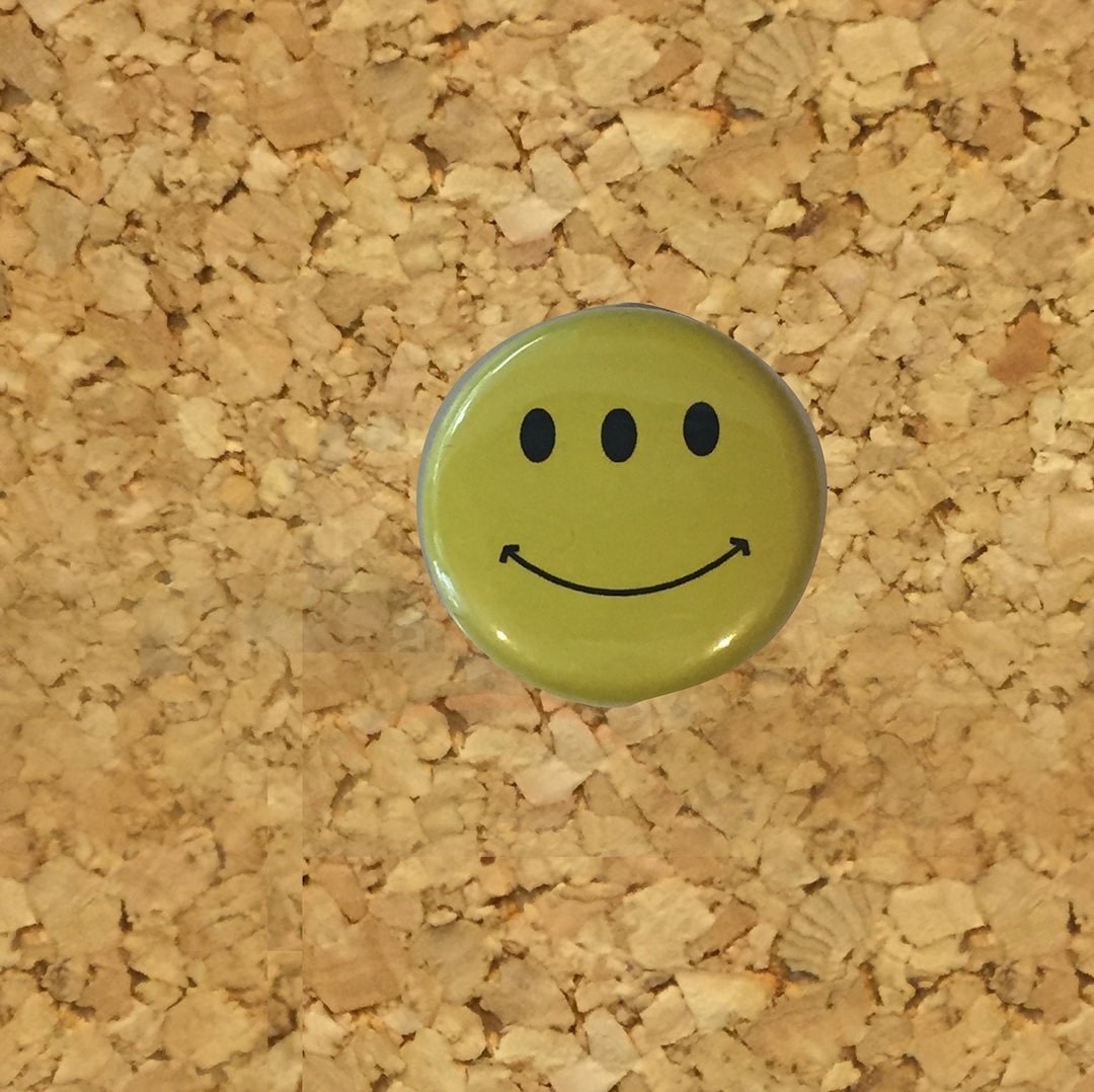 Transmetropolitan Smiley 1" Pin/magnet - Etsy