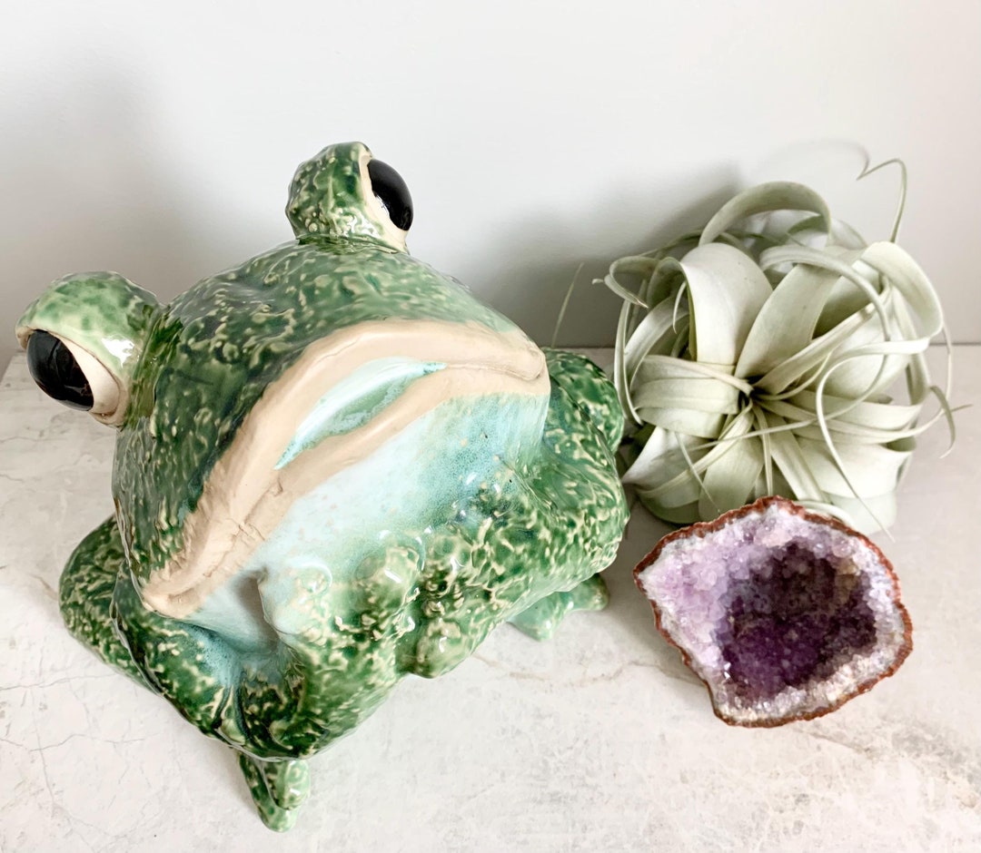 Frogcore, Vintage Majolica Style Frog Statue, Large Ceramic Sitting ...