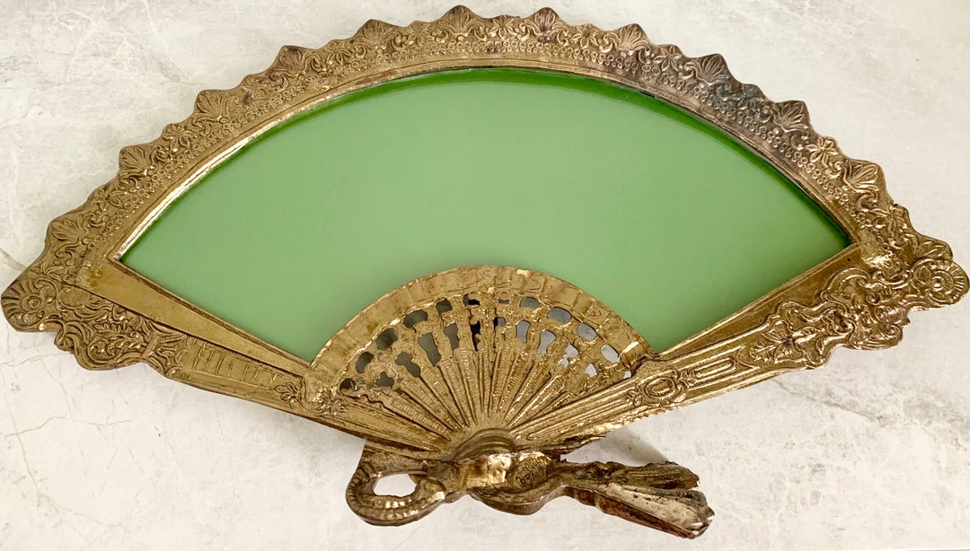 Vintage Cast Brass Fan Picture Frame: Ornate Hollywood Regency Decor - Etsy