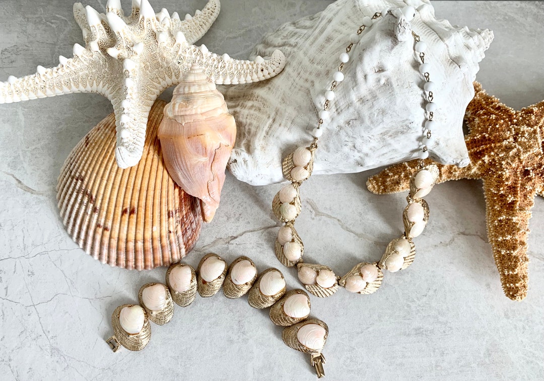 Vintage Capri Necklace & Matching Bracelet, Retro Shell Jewelry, Boho ...