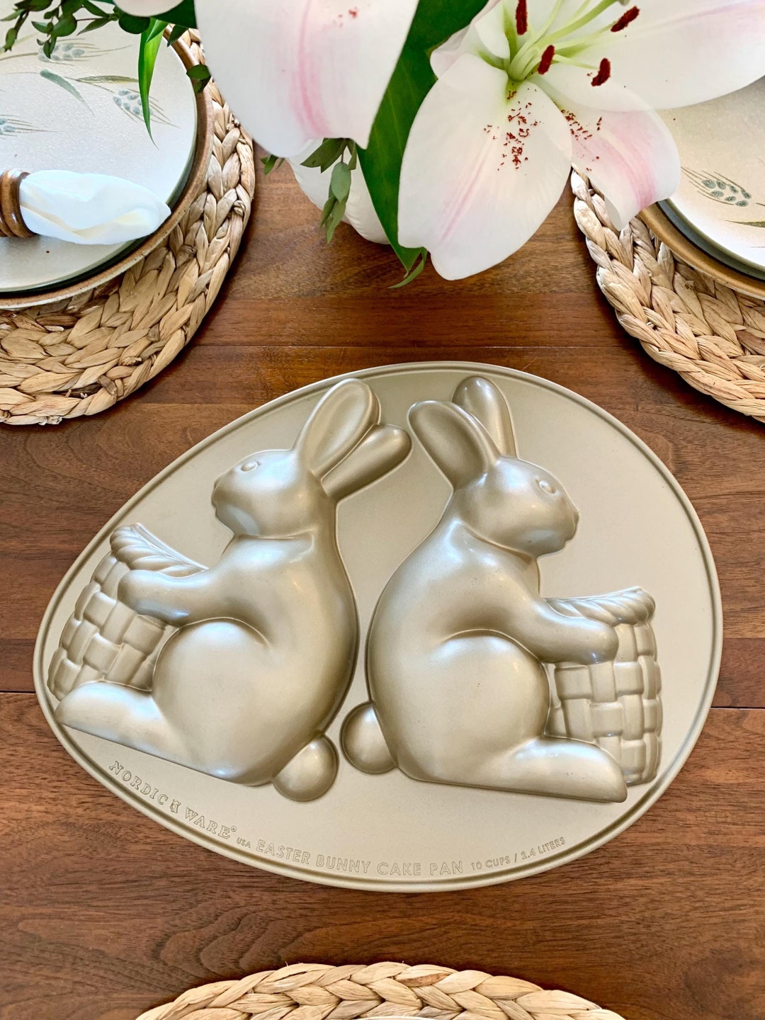 Vintage Nordic Ware Bunny Heavy Cast Aluminum 3D Baking Pan, Easter ...