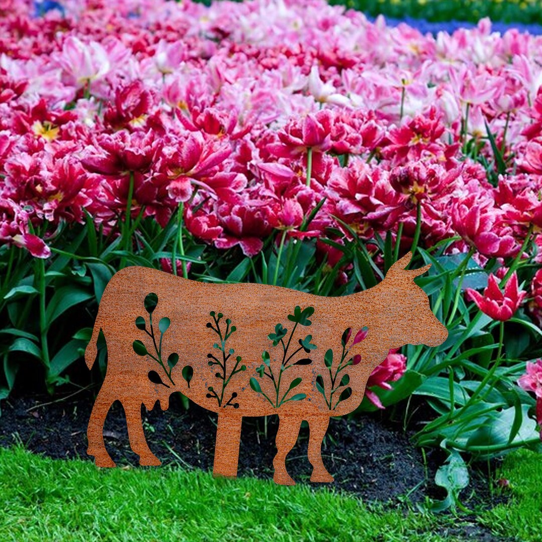 Cow Floral Metal Garden Stake Heifer | Raw Metal Patinas Over Time ...