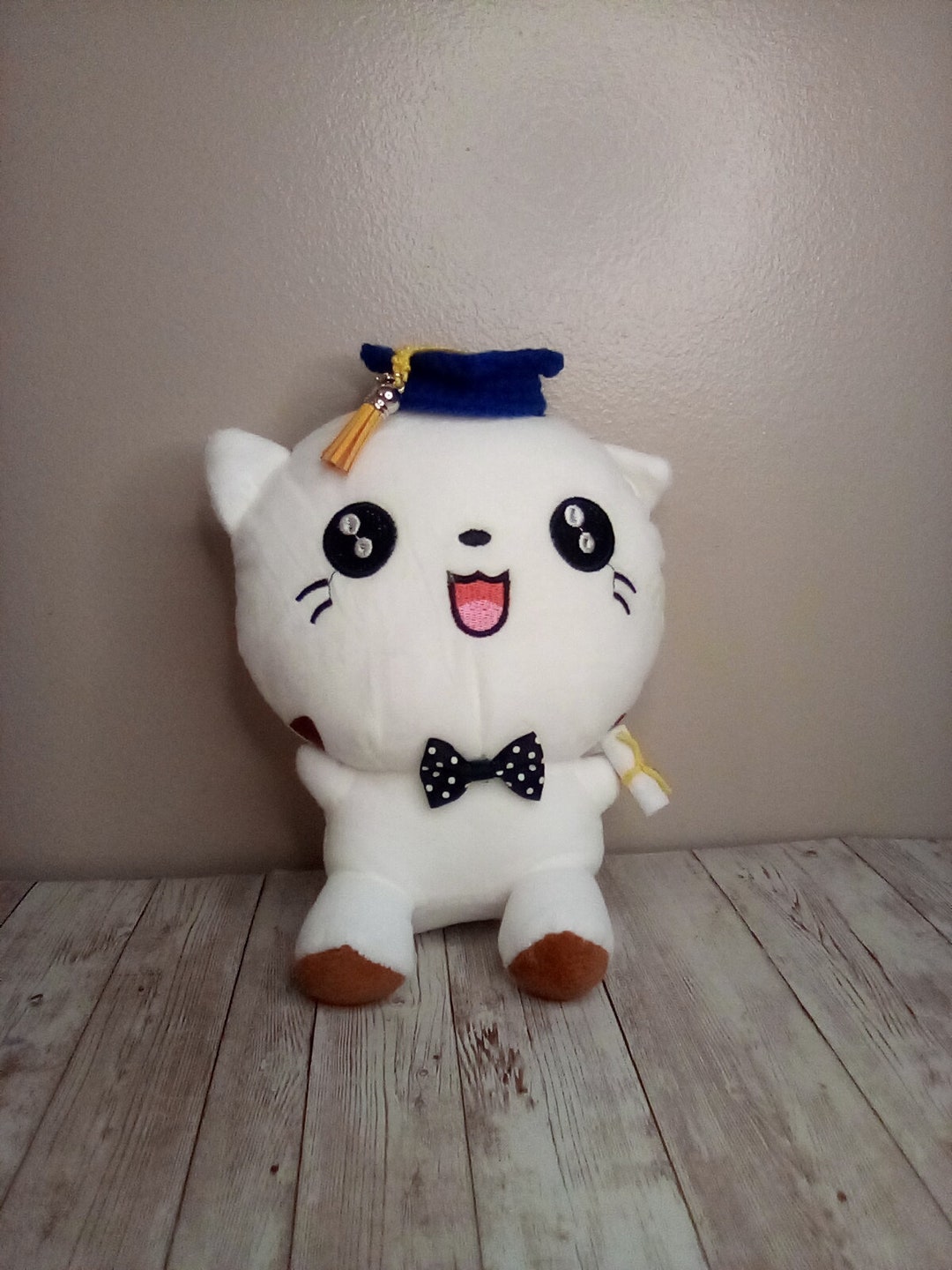 2024 Kawaii Neko White Kitty Graduate in Crochet Cap With Diploma NEW ...