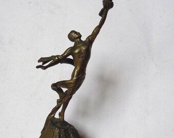 Gagarin Statue Rocket Kosmos Sculpture Space USSR CCCP | Etsy