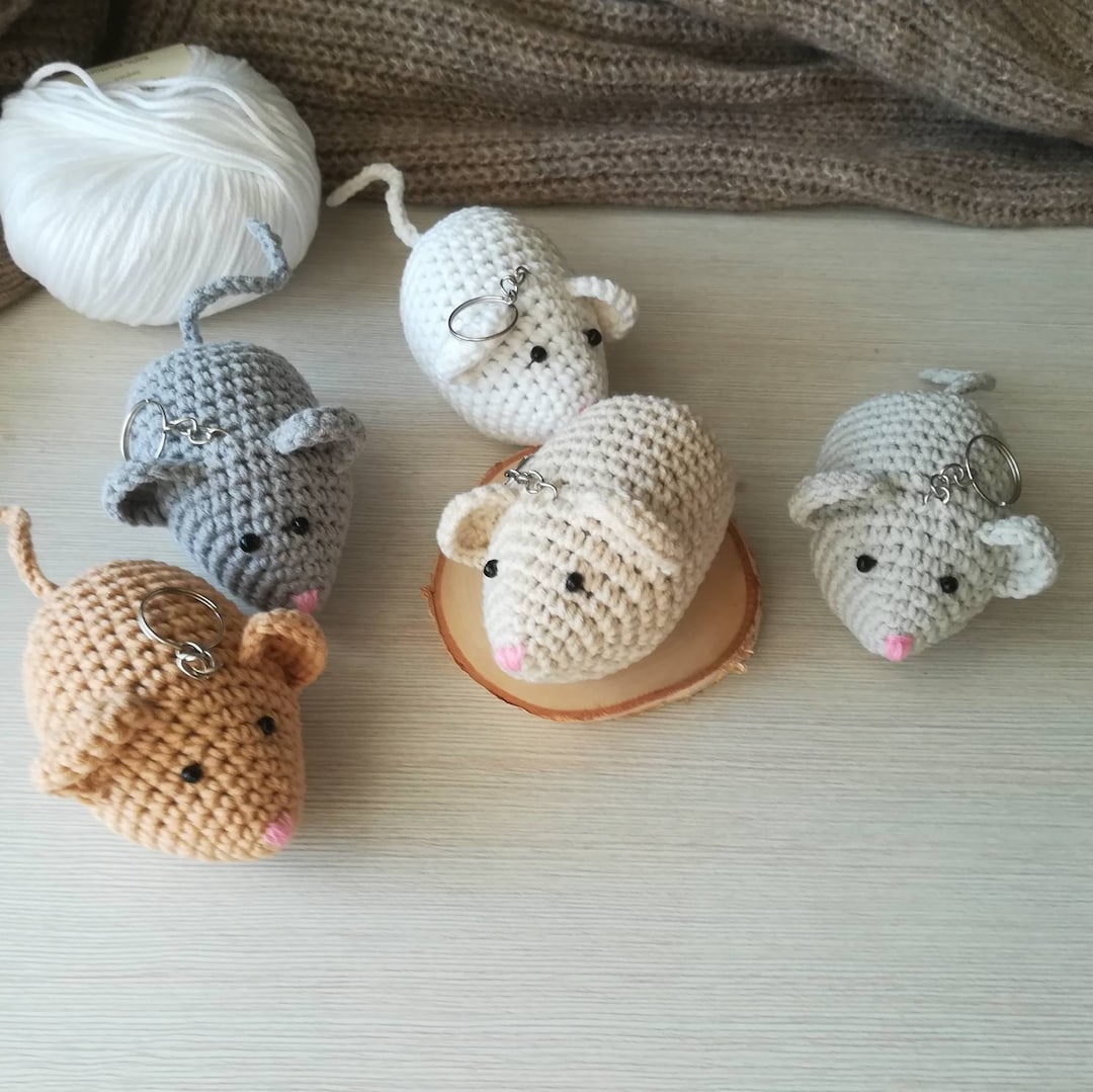 Animal Keychain Mouse as Little Gift, Small Decorative Toy as Present ...