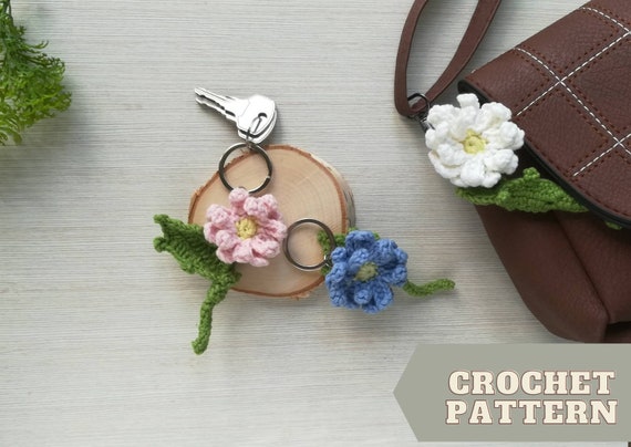 Crochet Pattern Keychain Flower as Little Gift for Her PDF - Etsy