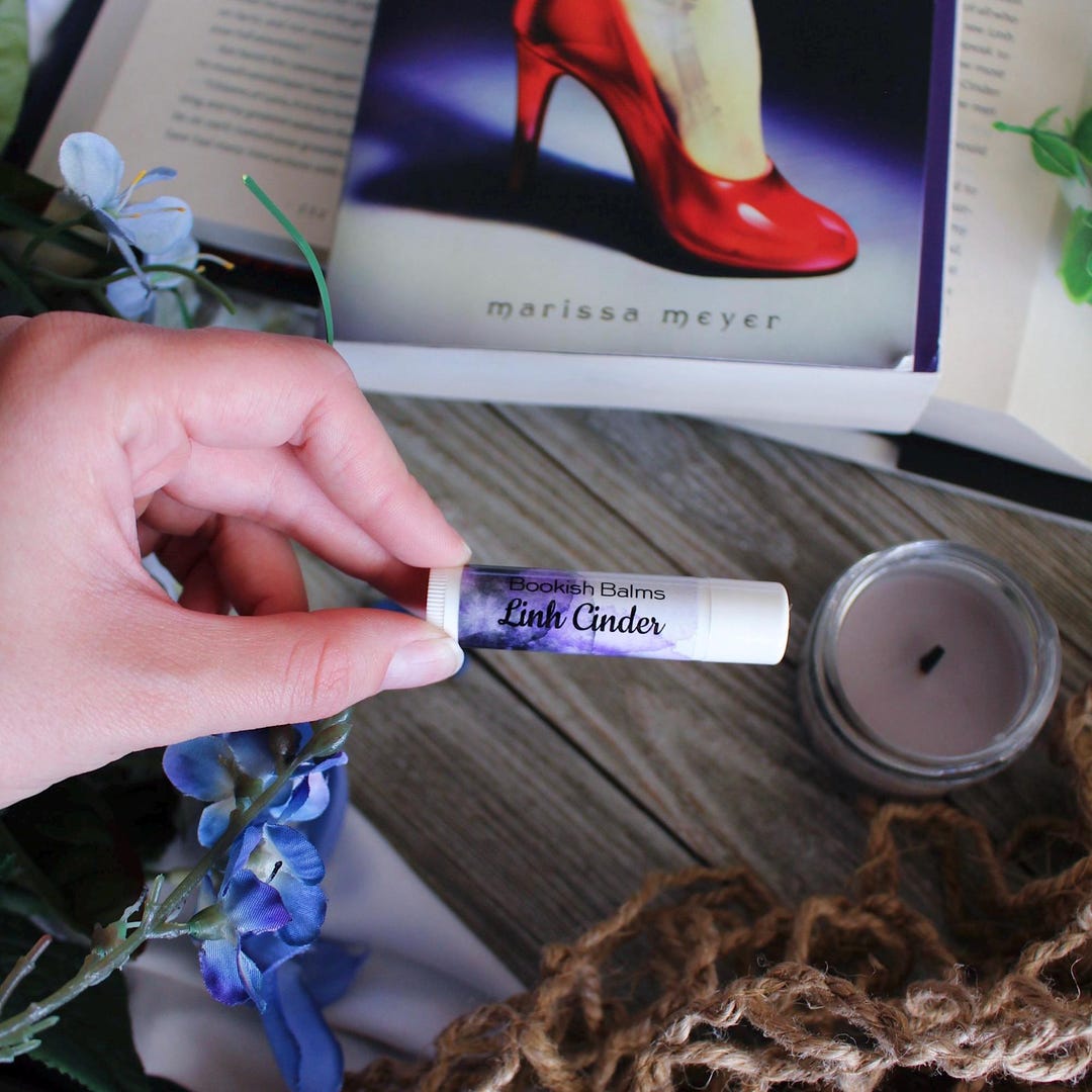 Linh Cinder (the Lunar Chronicles) - Etsy