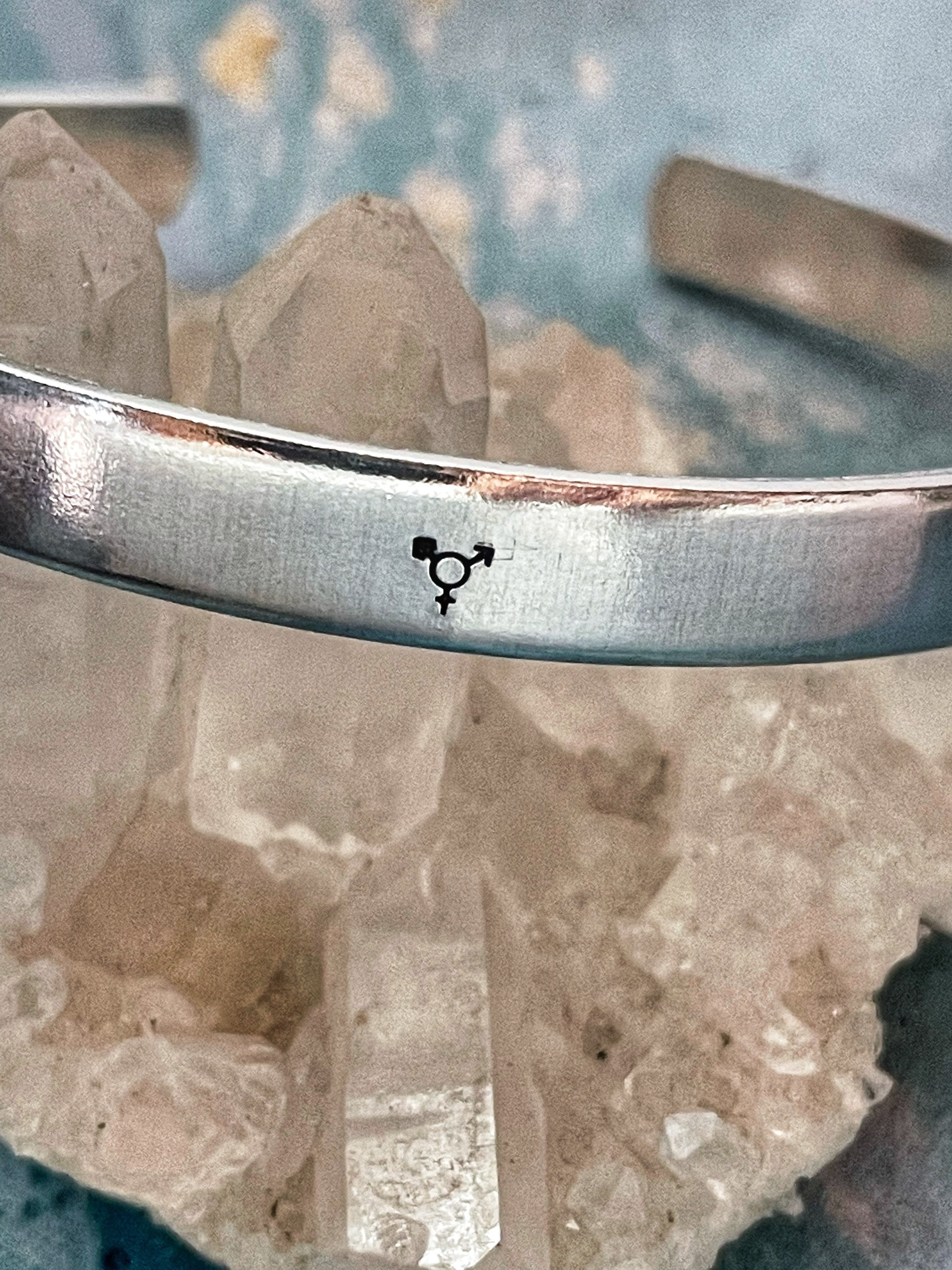 Pulsera trans estampada a mano regalo transgénero símbolo - Etsy España