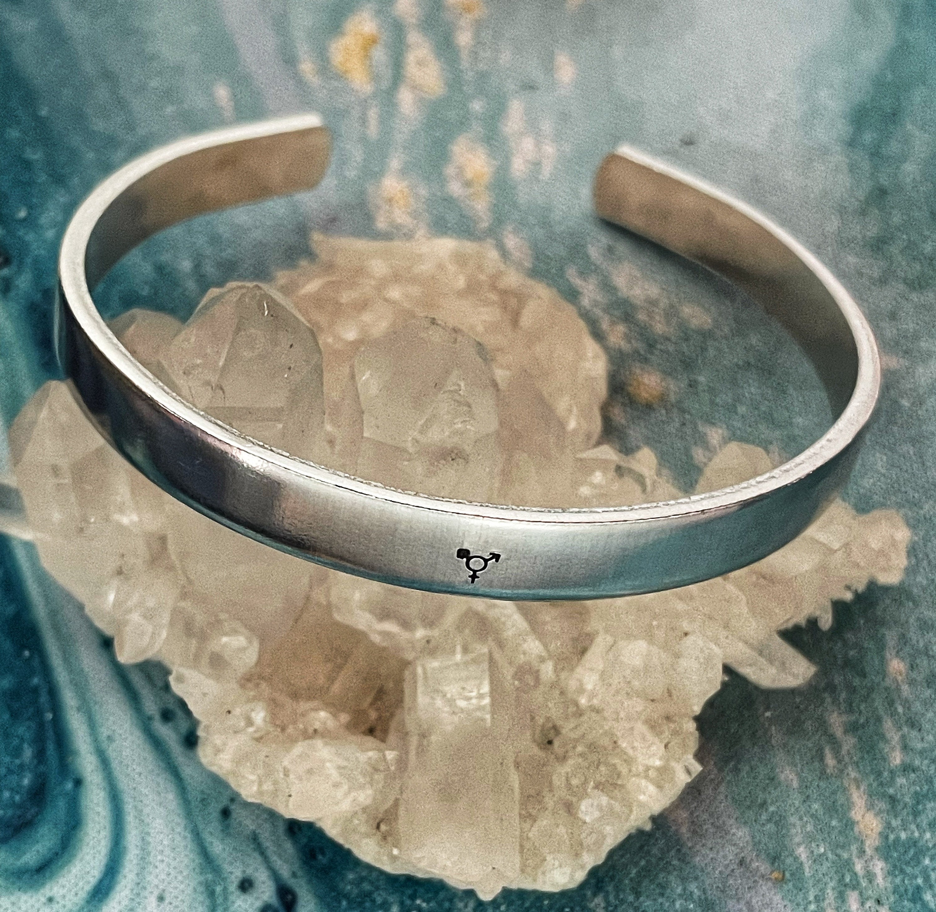 Pulsera trans estampada a mano regalo transgénero símbolo - Etsy España