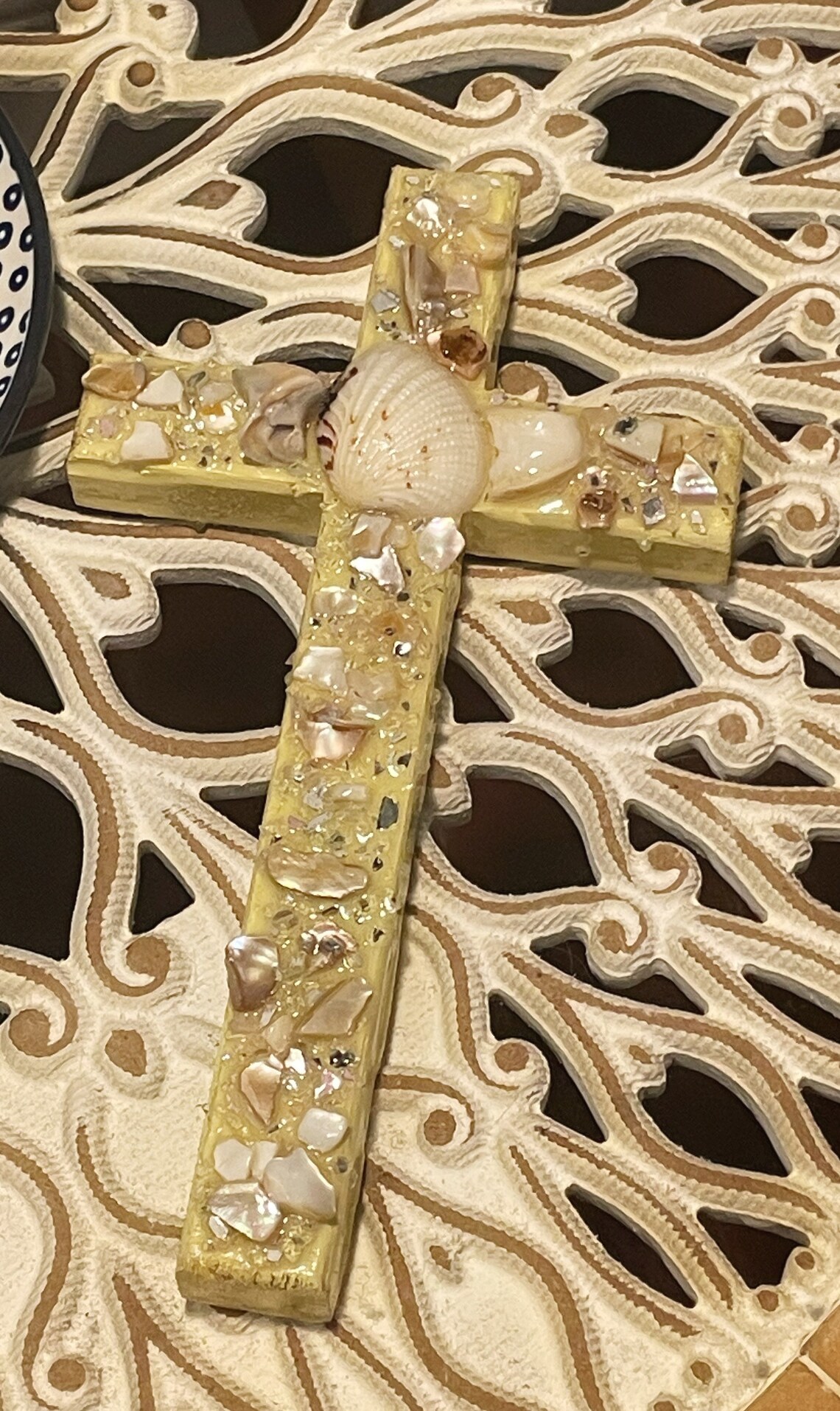 Coastal Seashell Crushed Glass Resin Cross, Religious Home Decor, Beach ...
