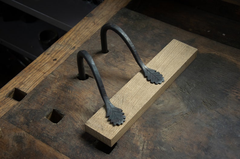 Workbench Holdfast for Φ16mm or 5/8 Inch Hole Oak Leaf - Etsy