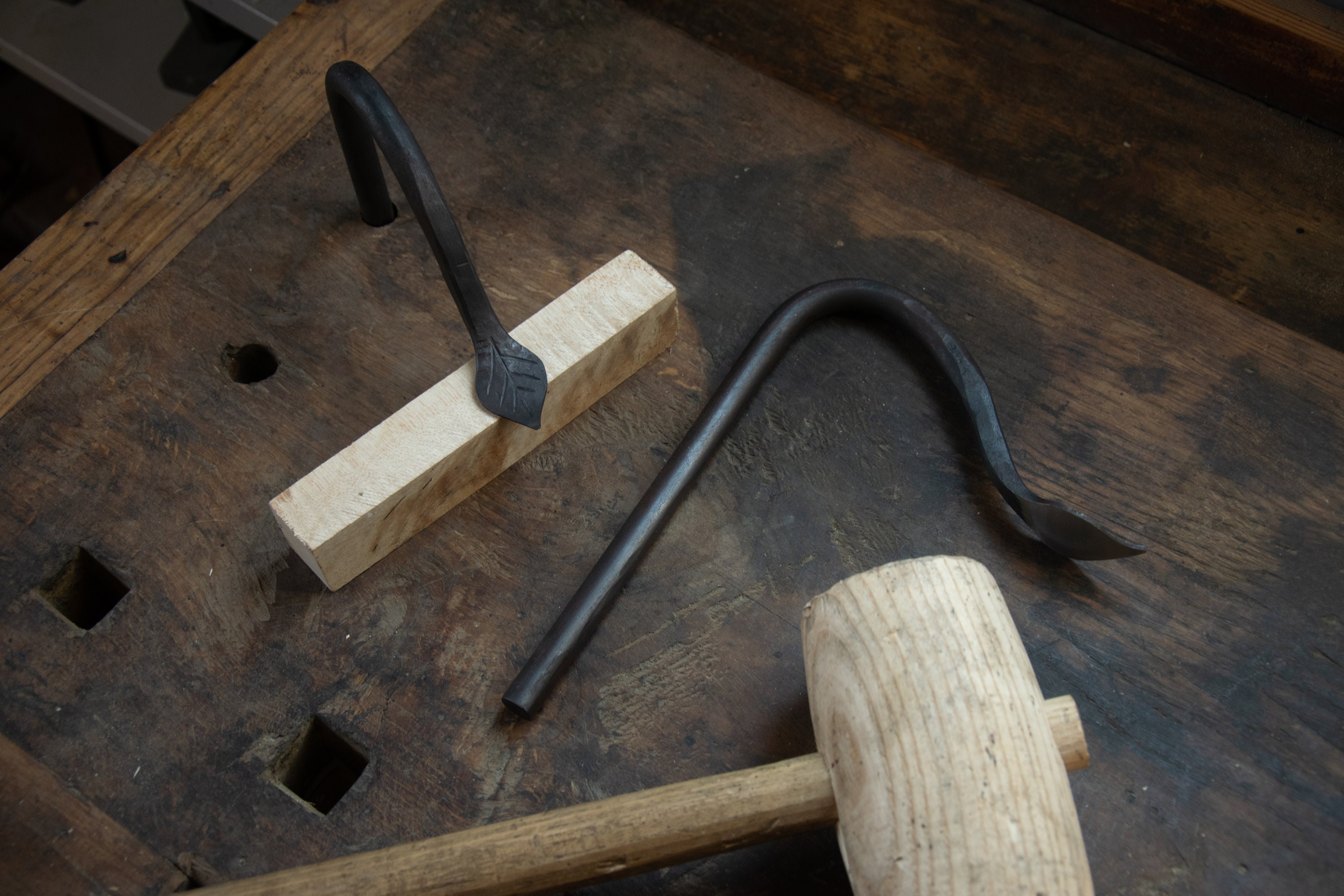 Workbench Holdfast for Φ16mm or 5/8 Inch Hole Lindens Leaf - Etsy