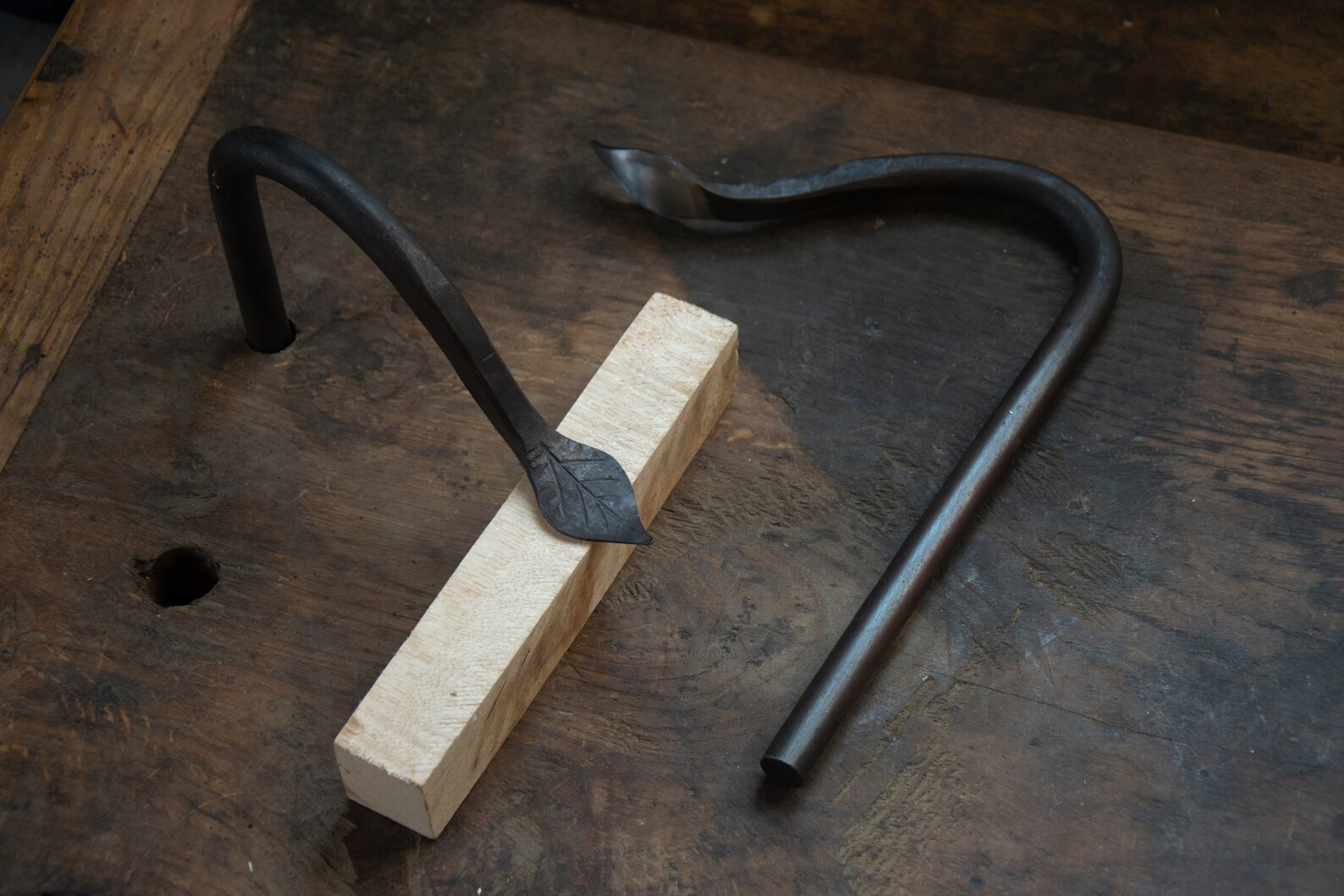 Workbench Holdfast for Φ16mm or 5/8 Inch Hole Lindens Leaf - Etsy