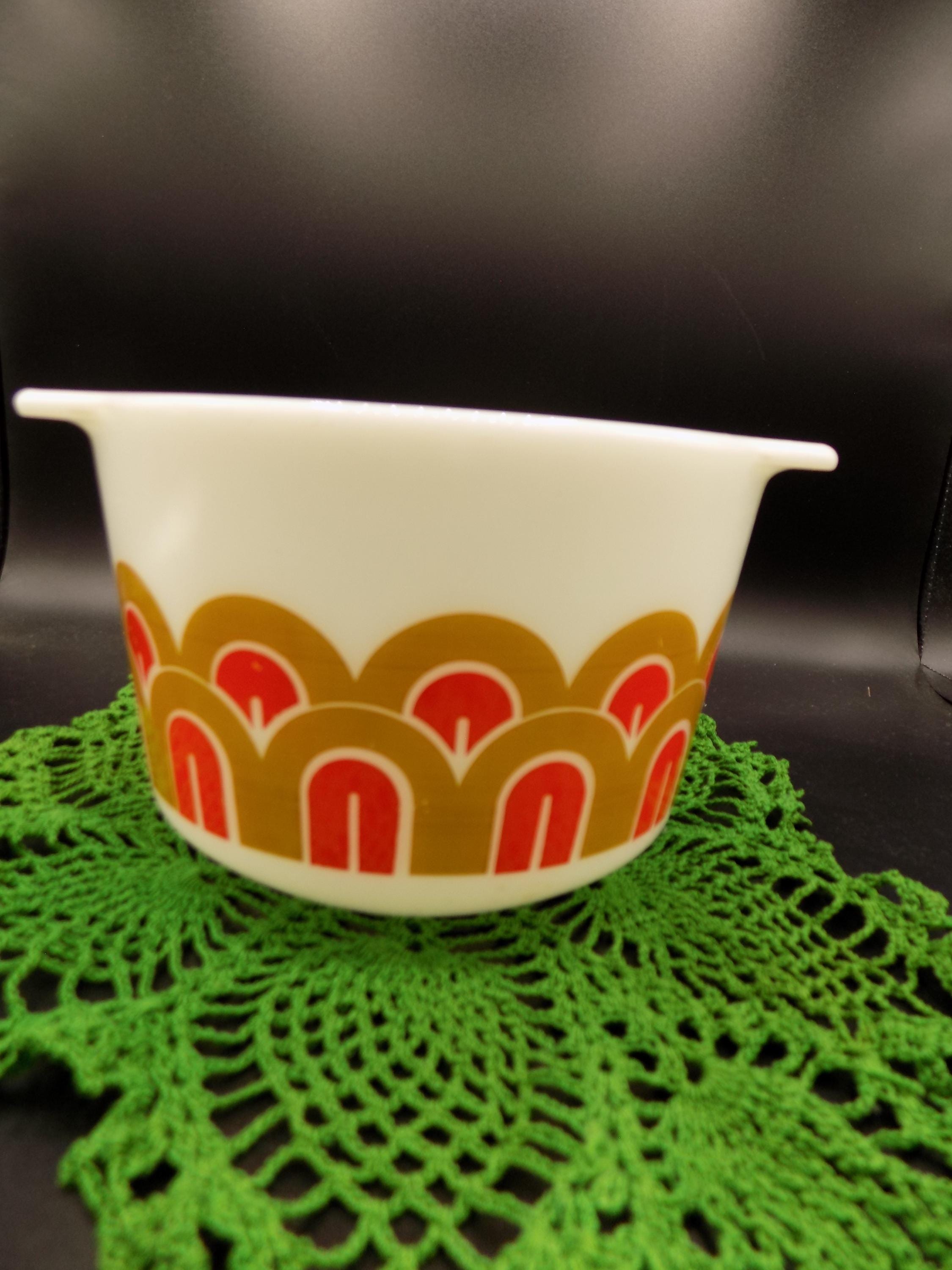 Vintage Pyrex Arches 1970s Fish Scales Pattern 1.5 Qt. Mixing Bowl/oven ...