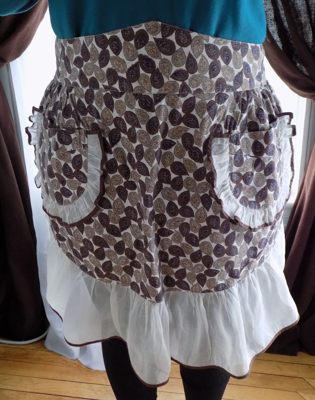 Vintage Brown Tear Drop Apron With Ruffles/midweight Tan Ruffled Waist ...