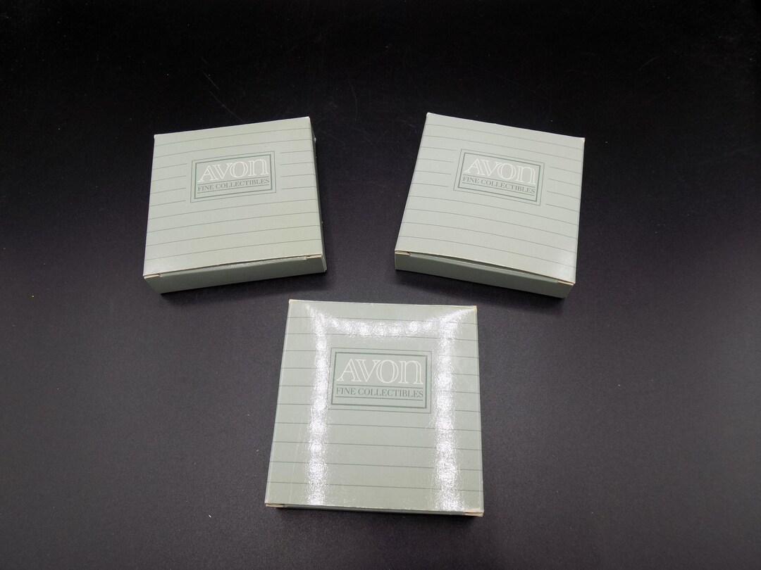 Vintage Avon Holiday Miniature Plates 1978, 79, 80 Set of 3 - New Old ...