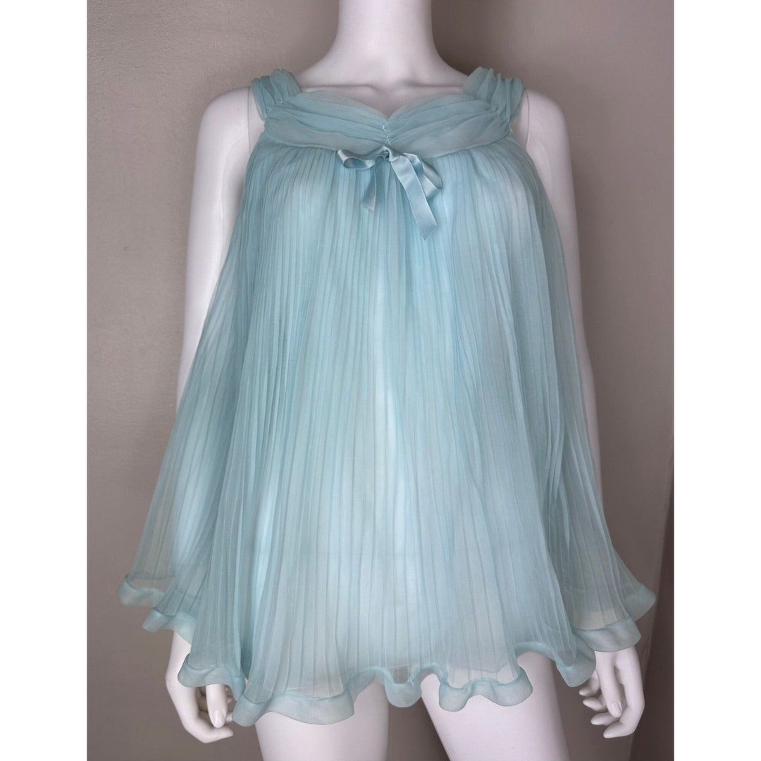 Vintage 1950s/1960s Evette Pleated Babydoll Nightie Pajama Top, Size ...