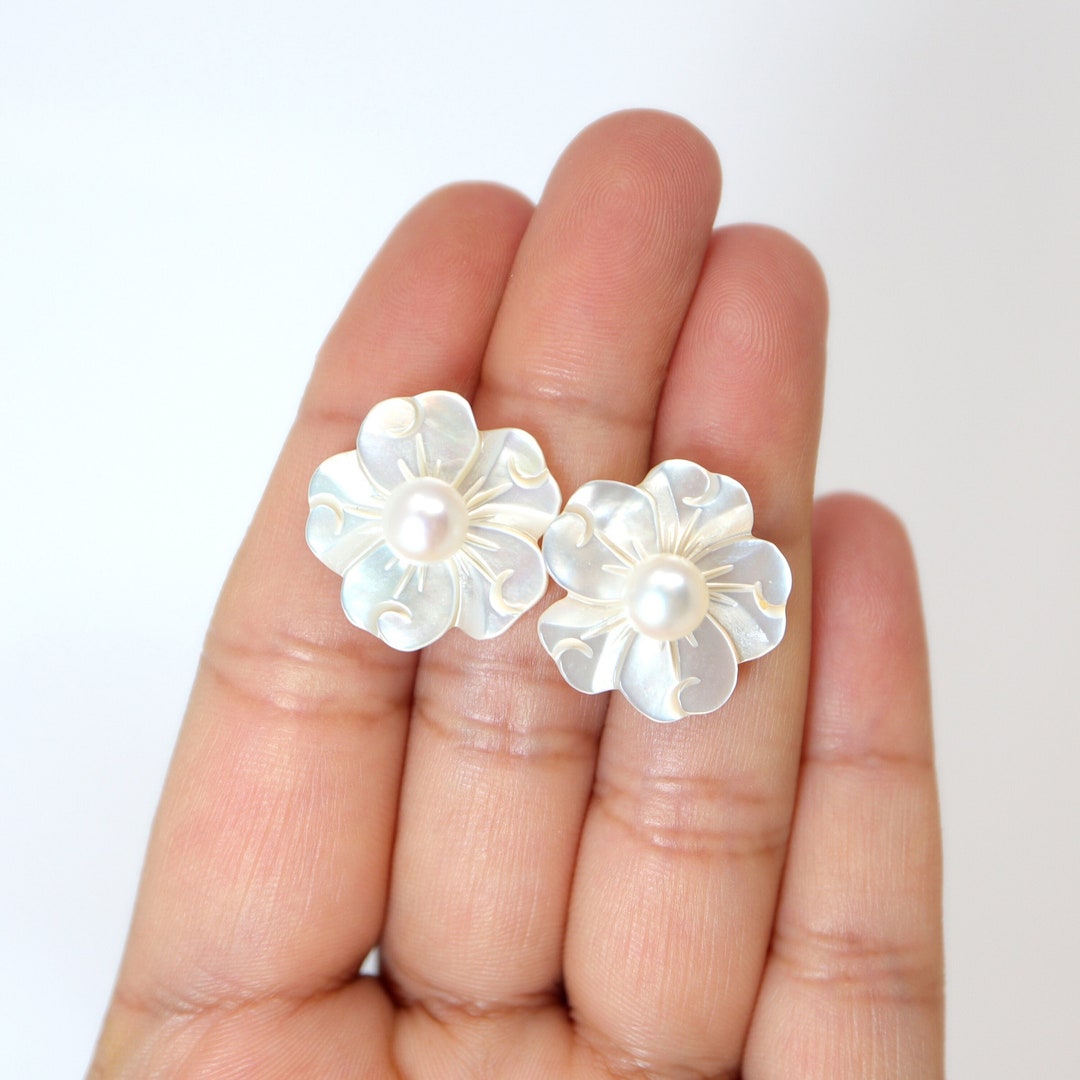 Natural Freshwater Pearls With Mother of Pearl Carved Flower Earrings ...