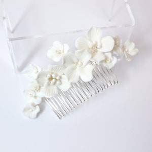 Ceramic White Flower Flowers Pearl Hair Comb, Bridal Hair Piece, Bridal ...