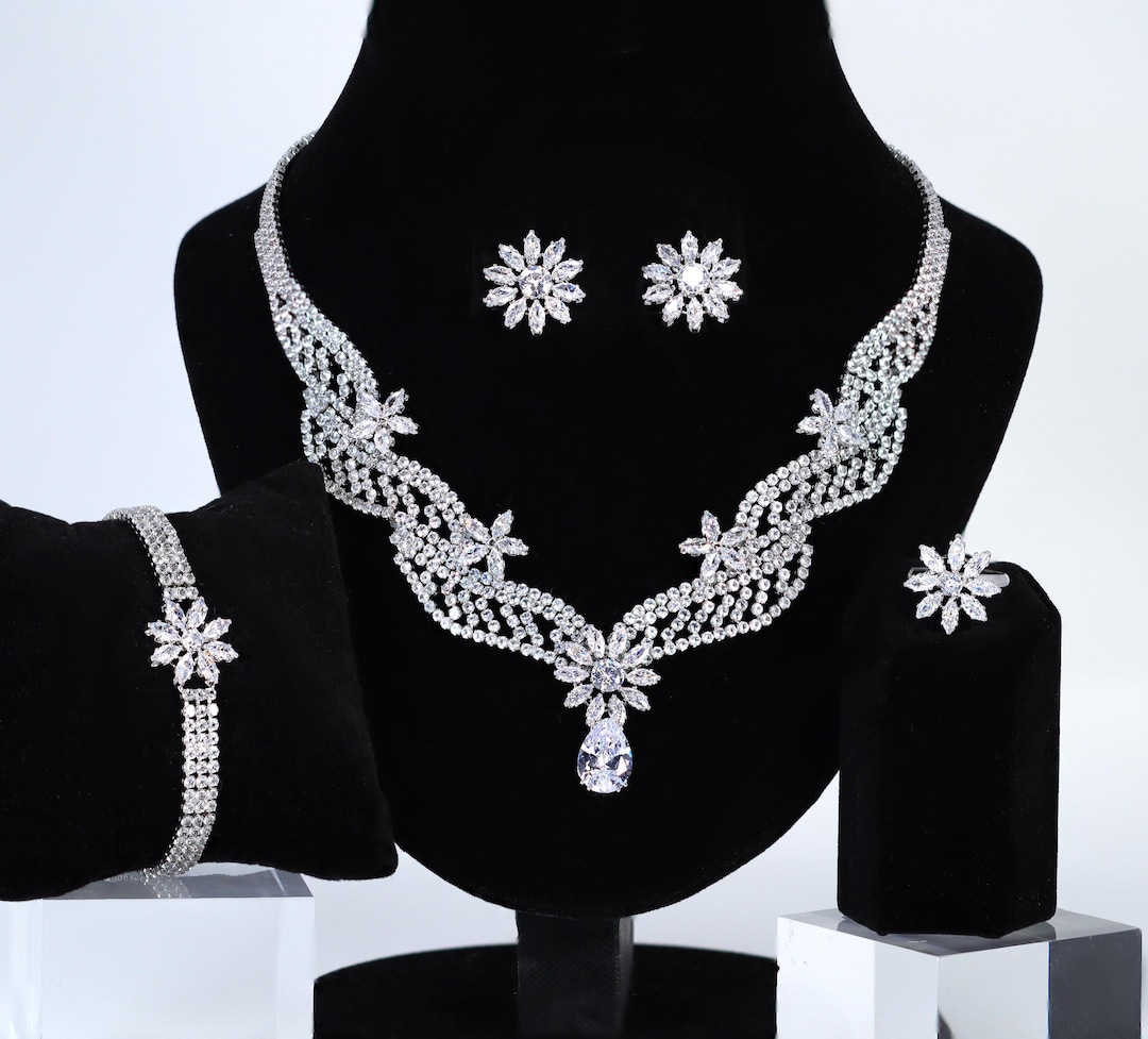 Swarovski Crystal Floral Wave Drop Elegance Diamond/crystal Necklace ...