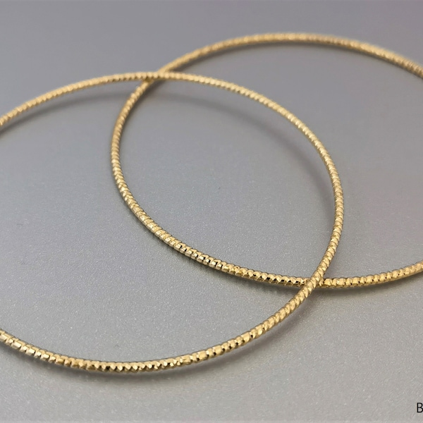 Gold Wire Bangle - Etsy