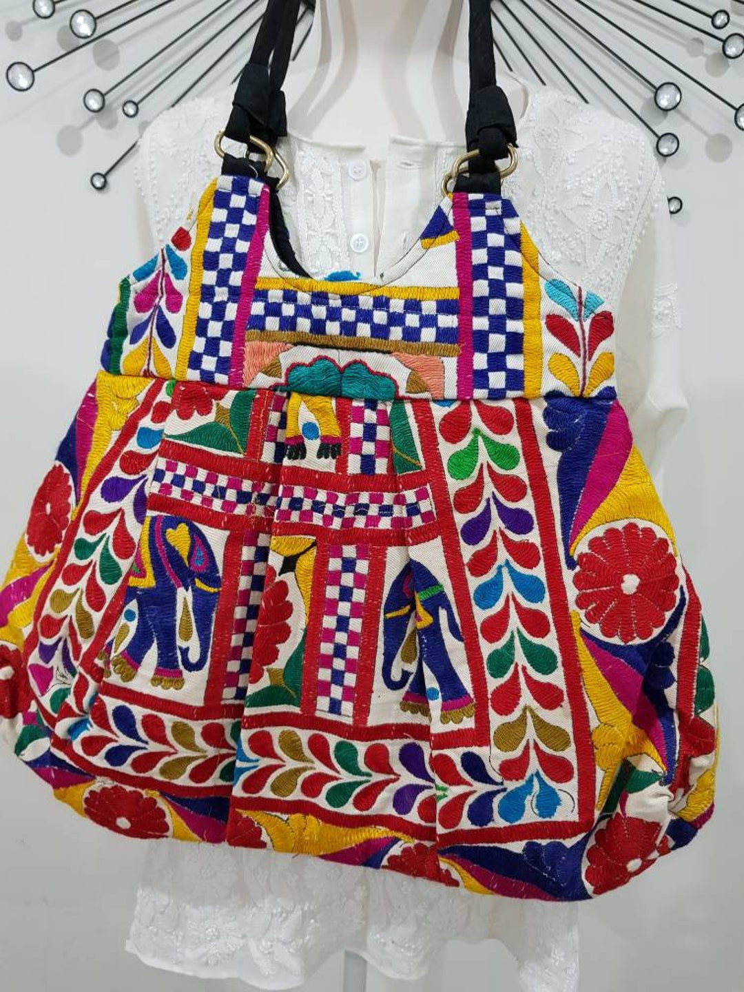 Boho / Banjara Bag, Unique Pattern Kucch Work Banjara Shoulder Bag With ...