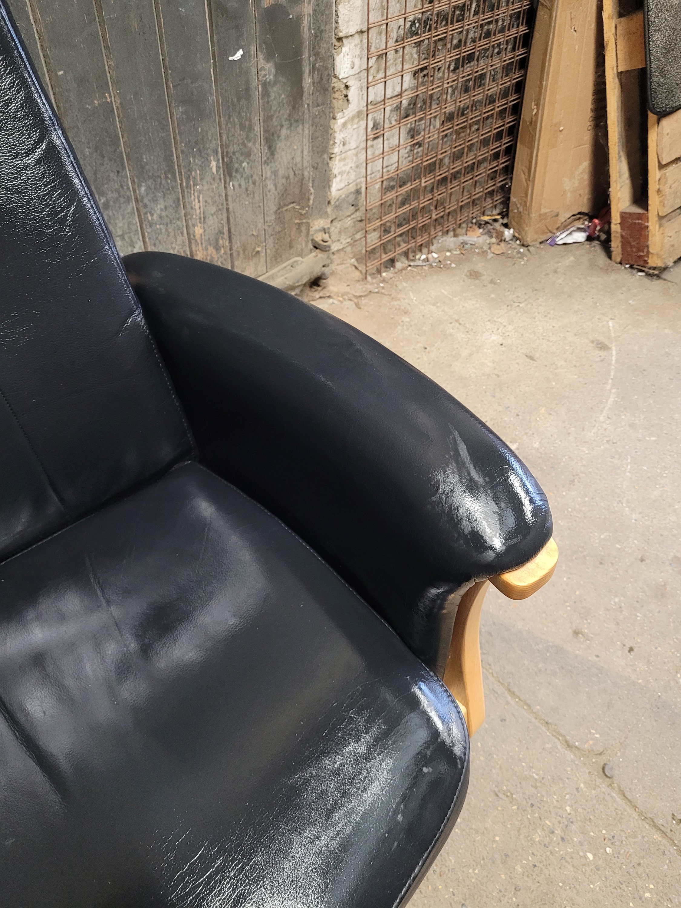 Ercol swivel chair store