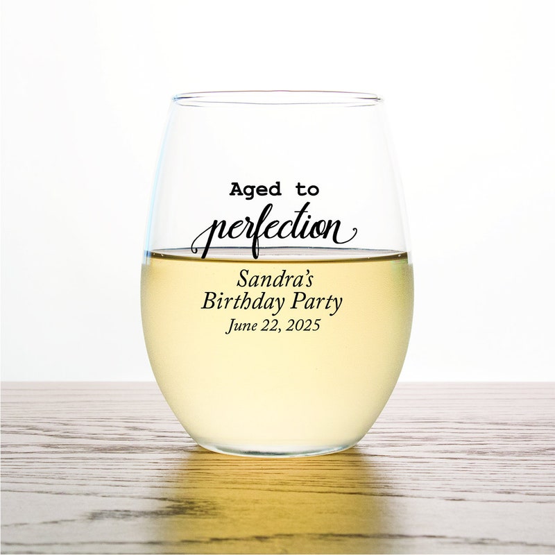 Wine Glass 9oz - Etsy
