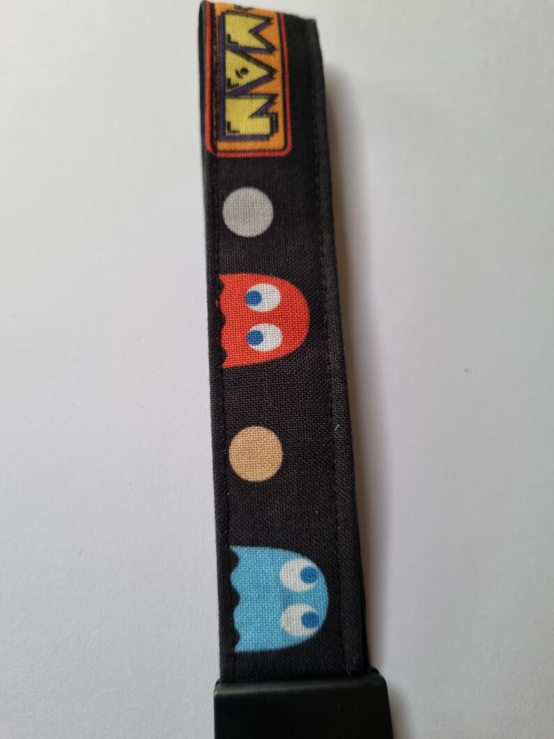 Pac Man Key Fobs| Handmade | Wristlet | Key Holder | Key Accessories ...