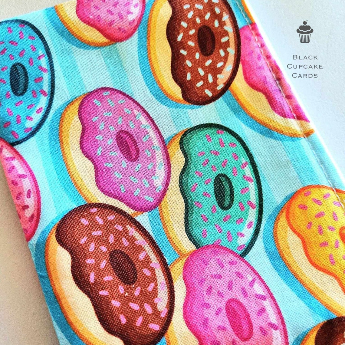 Donut Coin Purse | Handmade | Zipper Pouch | Card Holder | Cute Zipper ...