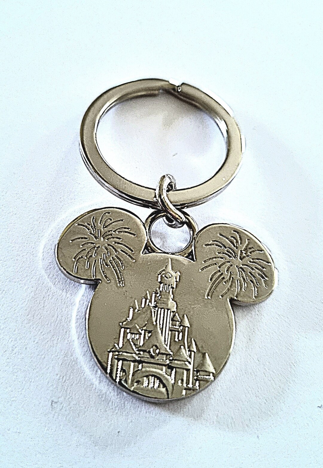 Disney Castle Keyring Bag Charm Keychain Handmade Gift Ideas Cute ...