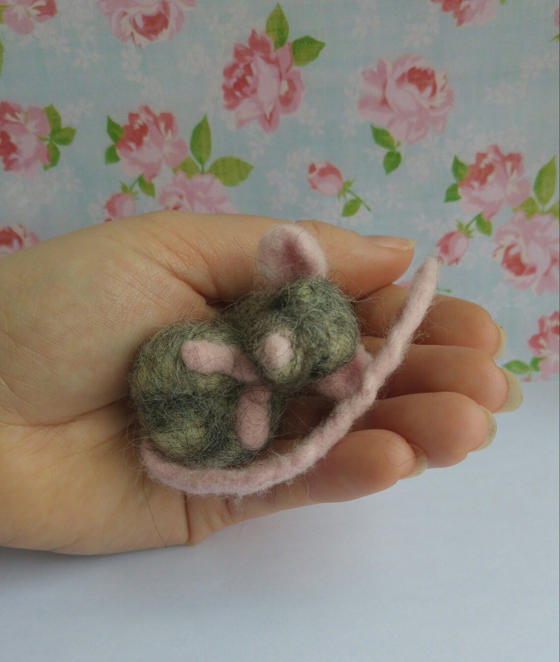 Handgemaakte Vilten Muis Naaldmuis Slapende Muis Cadeau-grijze Muis ...