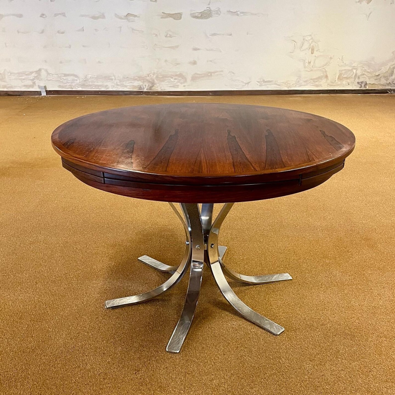 Dyrlund Flip Flap Lotus Dining Table. - Etsy