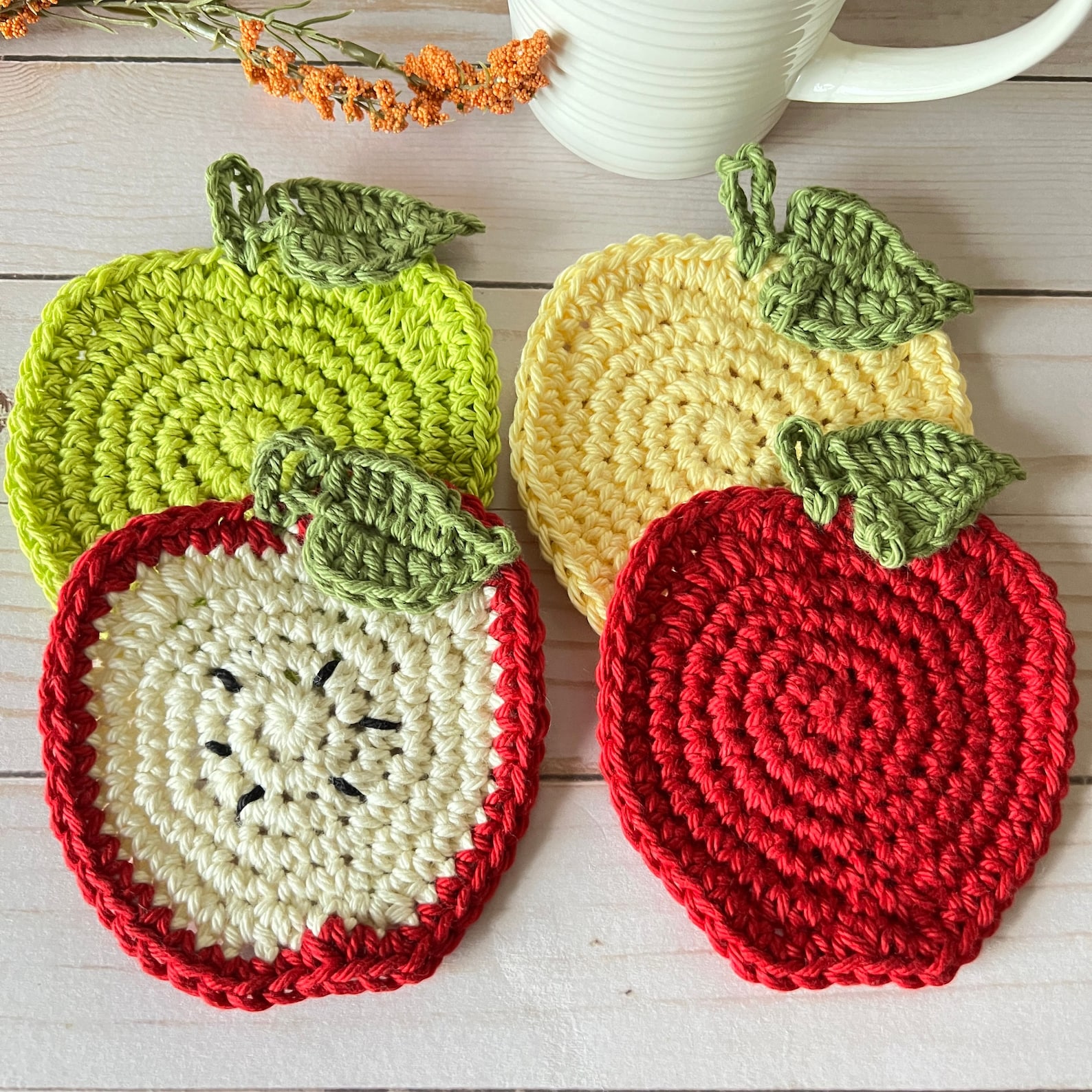 Crochet Apple Coasters Set, Teacher Gift, Fruit Decor - Etsy