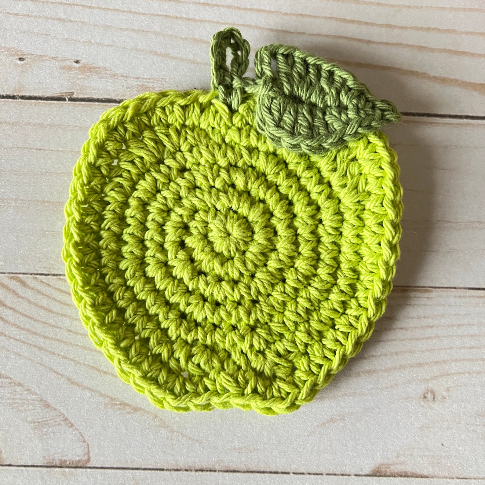 Crochet Apple Coasters Set, Teacher Gift, Fruit Decor - Etsy