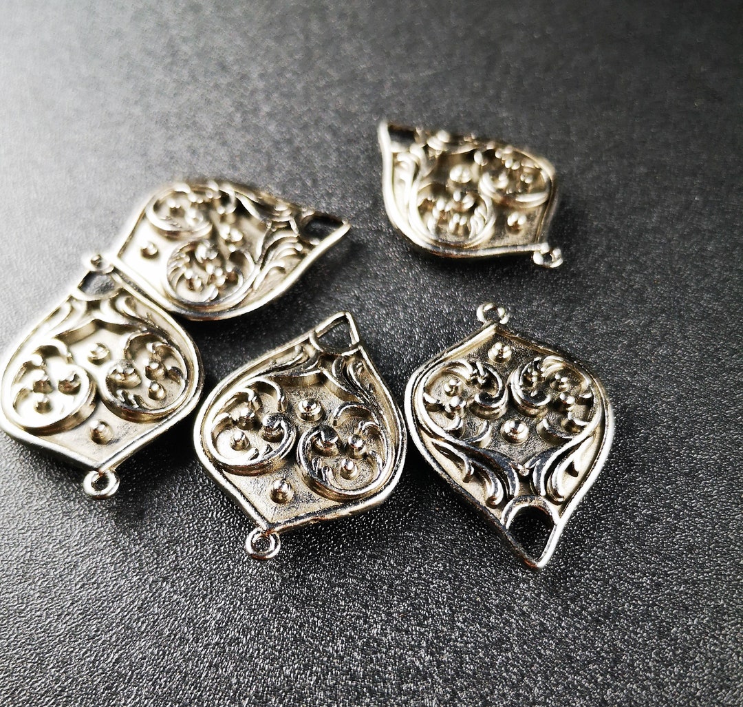 4 Connectors, Pendant, Centerpiece, Vintage Style, Blackened, Aluminum ...