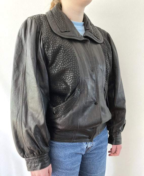 Vintage leather bomber jacket // 80s leather jacket w… - Gem
