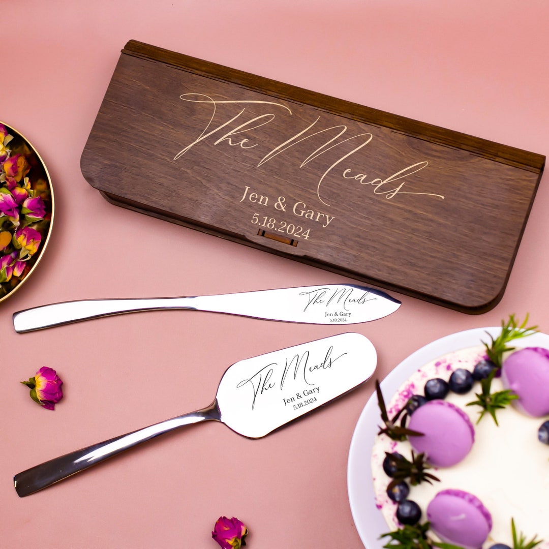 Personalized Cake Server Set and Wooden Gift Box - Engraved Cake Knife ...
