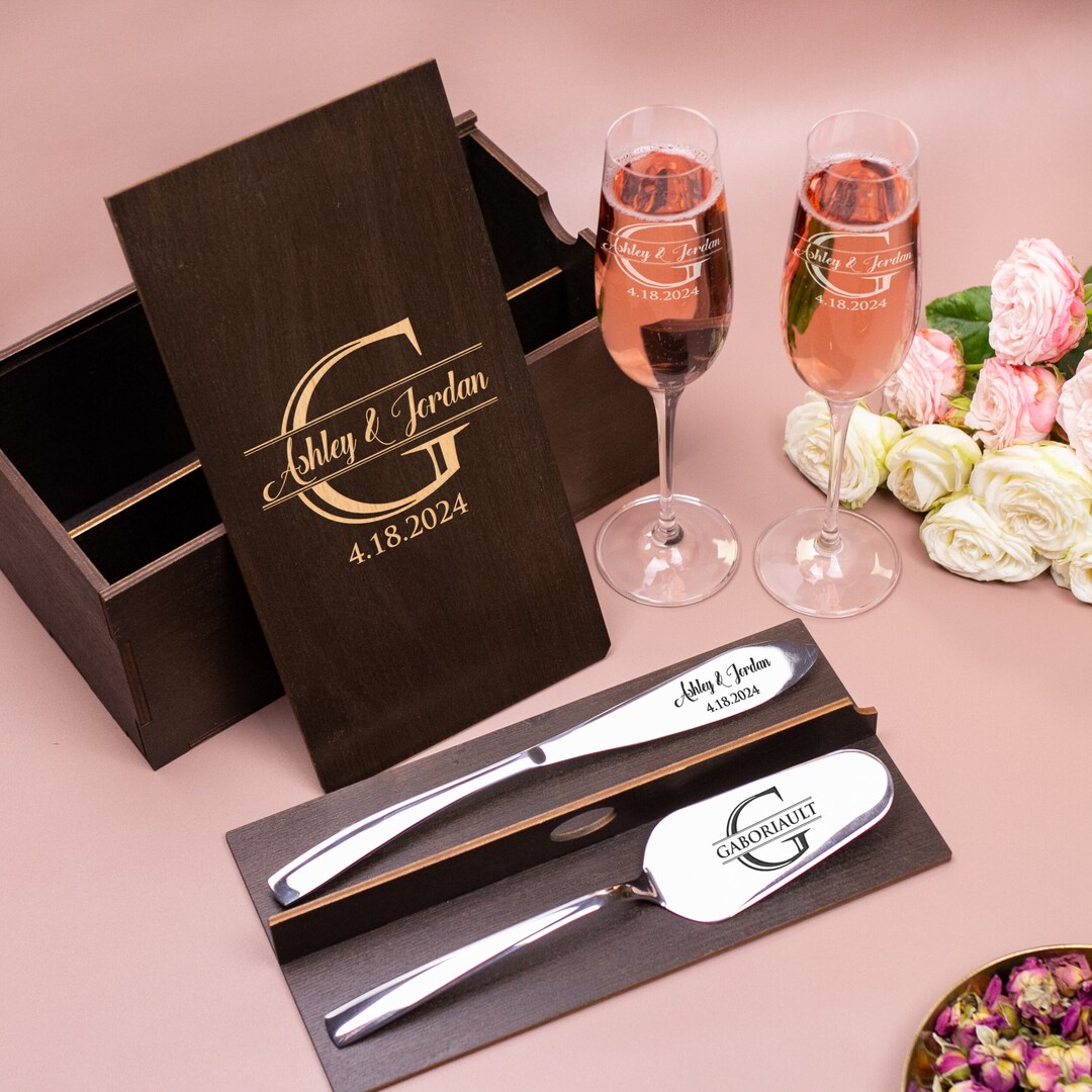 Personalized Wedding Set, His and Her Wedding Flutes and Cake Server ...