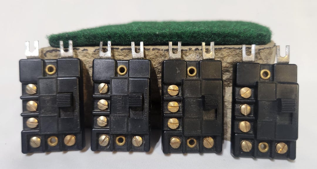 Vintage Tyco Control Switch HO & N Scale TYCO 590235 Control Switch ...