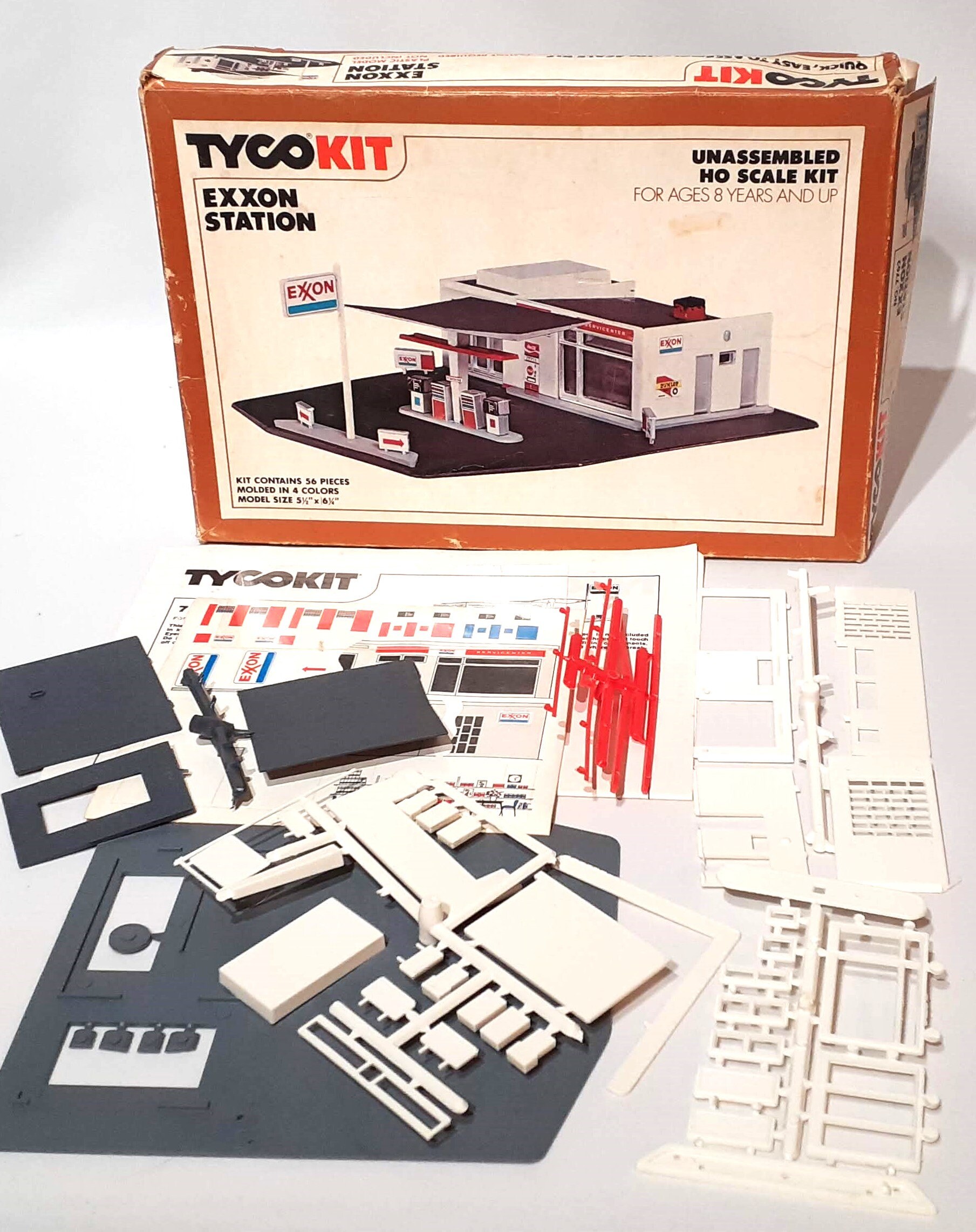 Vintage 1980 HO Scale TYCO Exxon Station Kit No 7762 HO Model Model ...