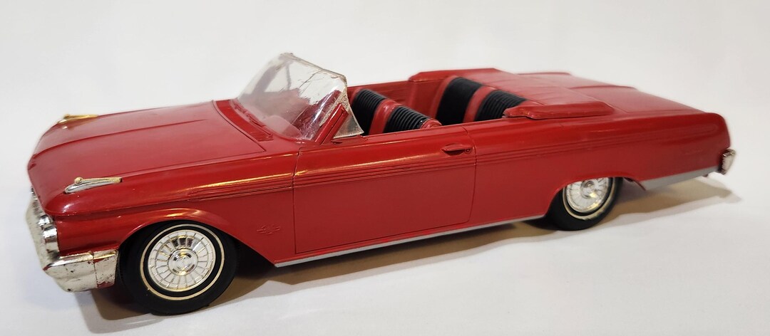 1962 AMT Ford Galaxie Sunliner Red Promotional Model Car Dealership ...