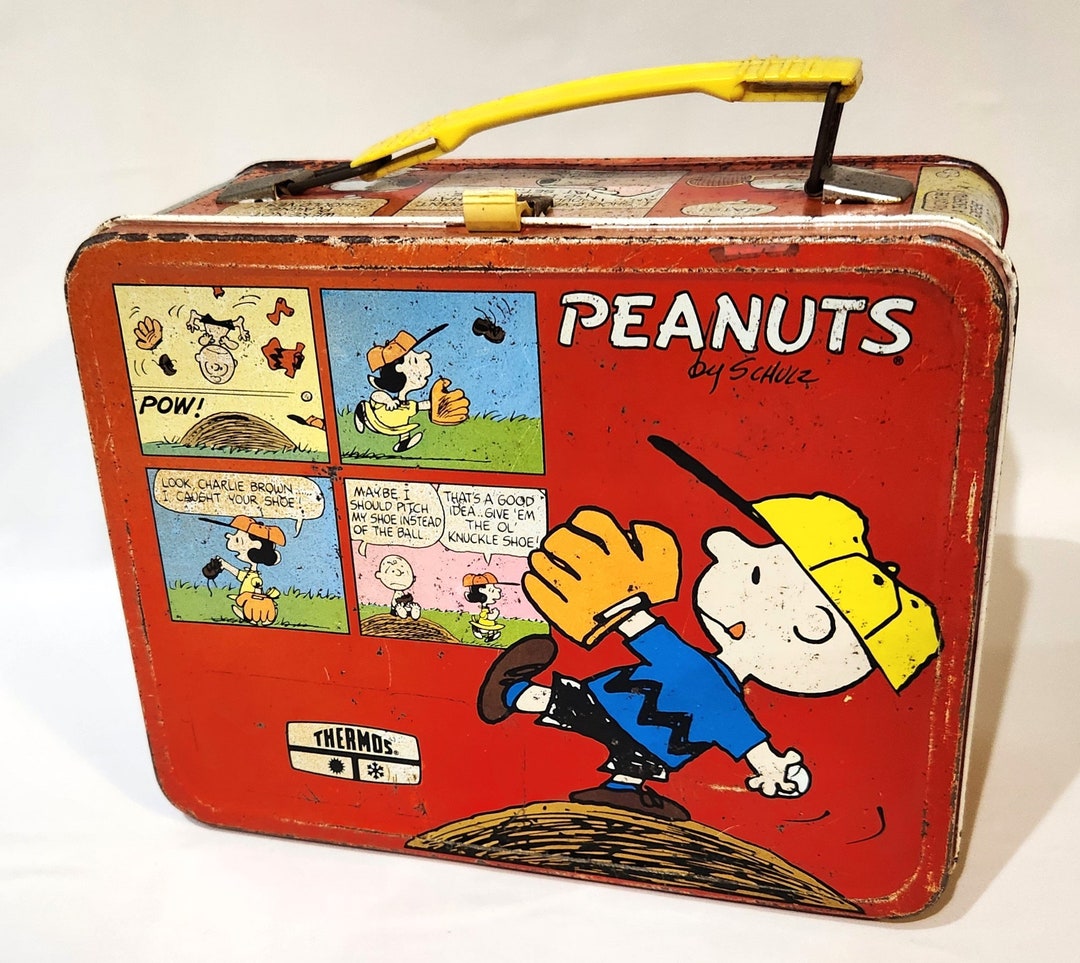 1965 PEANUTS Lunch Box United Feature Syndicate Tin Litho Thermos ...