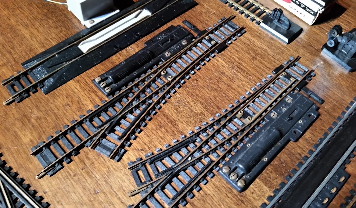 Vintage 1960s Atlas HO Scale Model Railroad Electric Switches Specialty ...