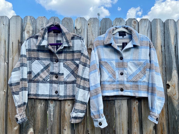 Collared Crop Button Down Plaid Shacket With Front Pockets - Etsy