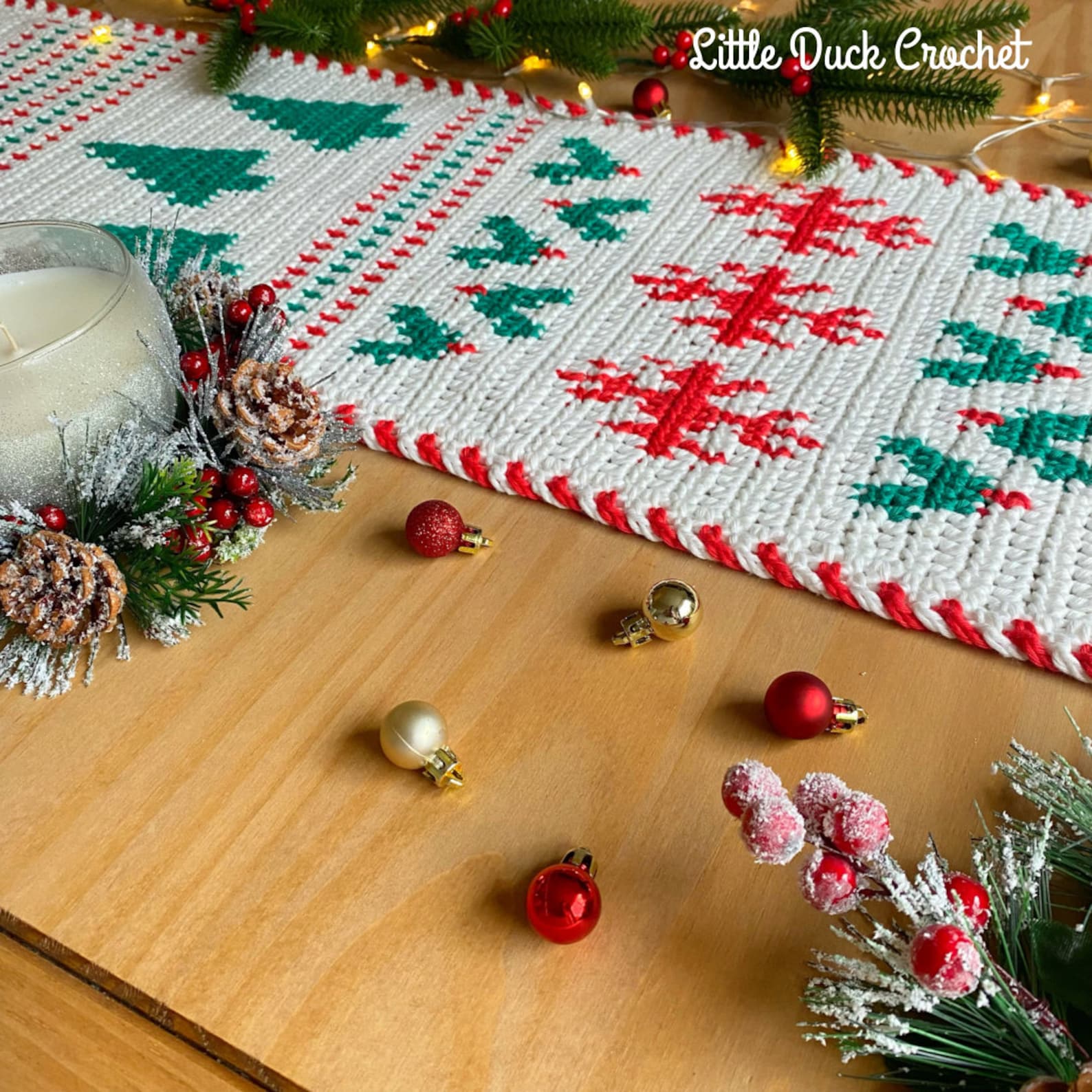 Holly Jolly Crochet Table Runner PDF Pattern | Christmas Crochet Table ...