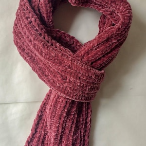 Chenille Scarf Knitting Pattern, Velvet Scarf Pattern, Chunky Velvet ...
