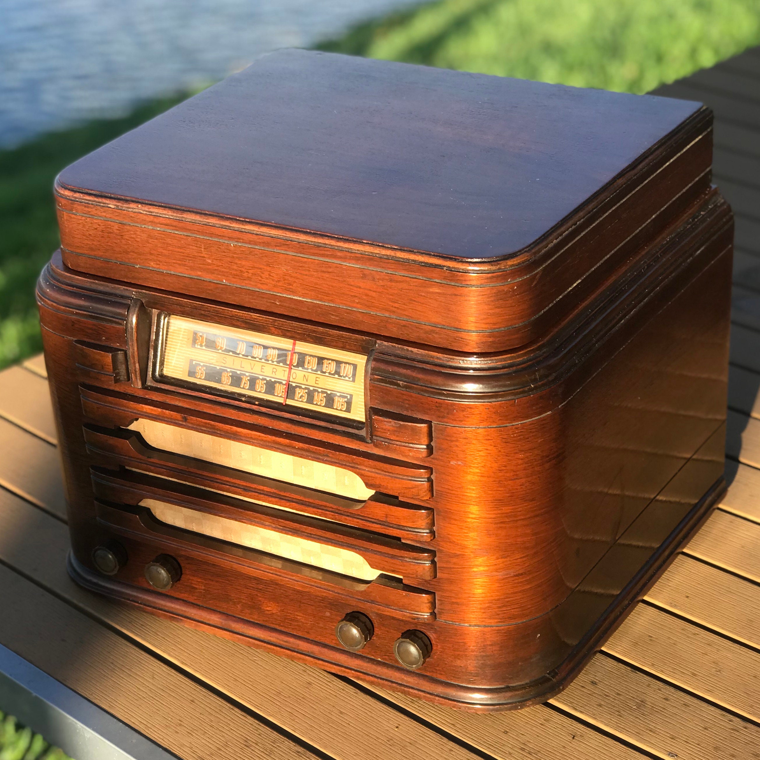 A Fully Restored 1941 Silvertone Model 7057 Radio/phonograph - Etsy